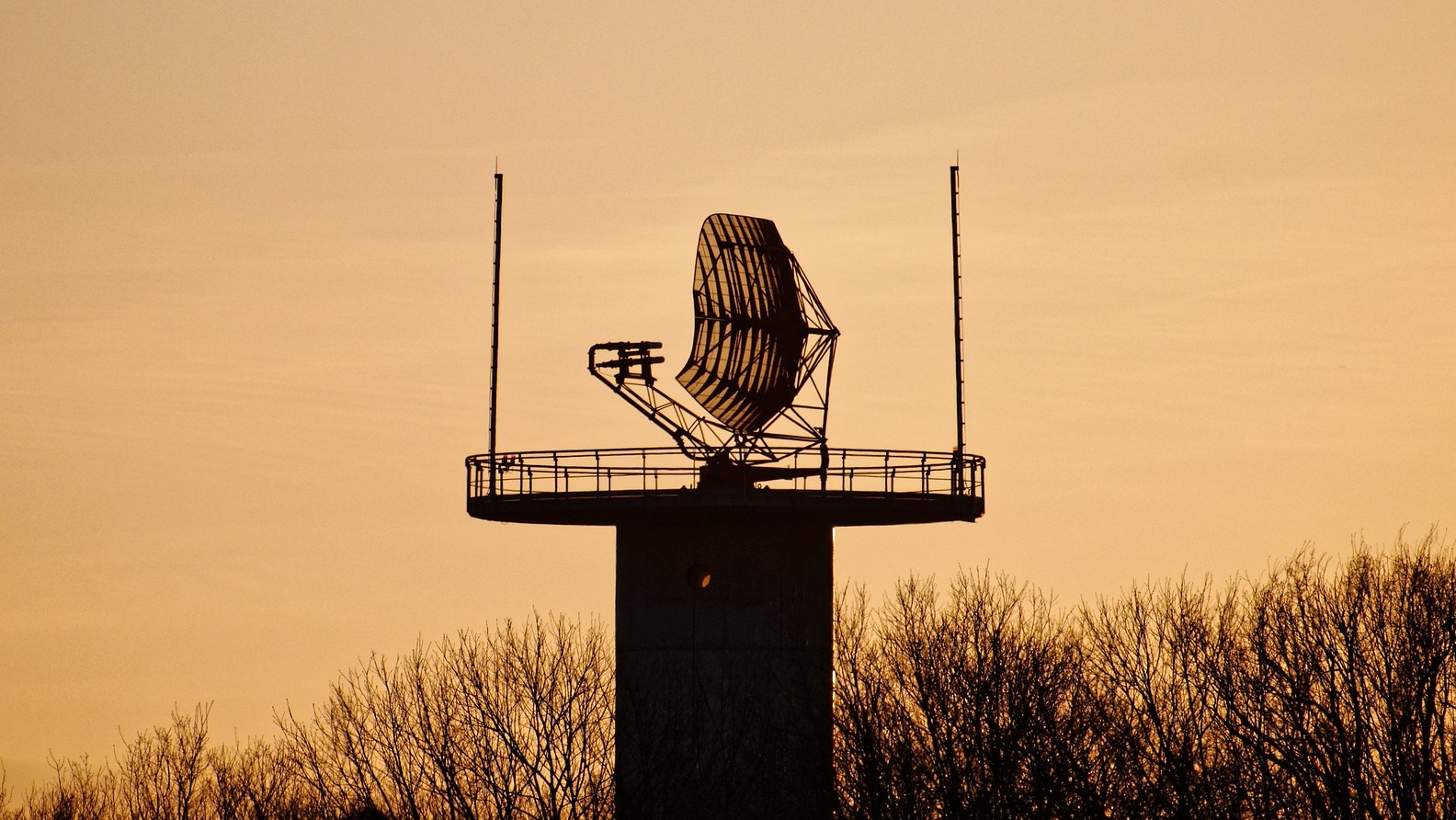 Flight Tracking, or How to Find Planes Over the Ocean - turbli